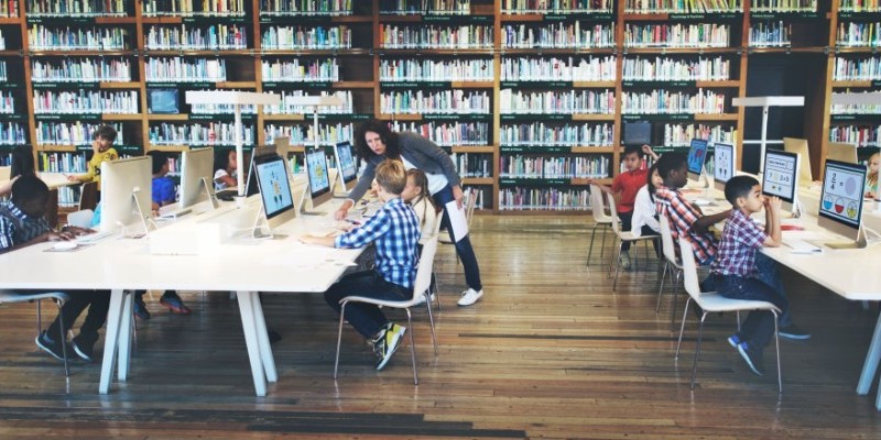 Orbit Labels Vs. Traditional Name Labels: Which One Saves Parents More ...